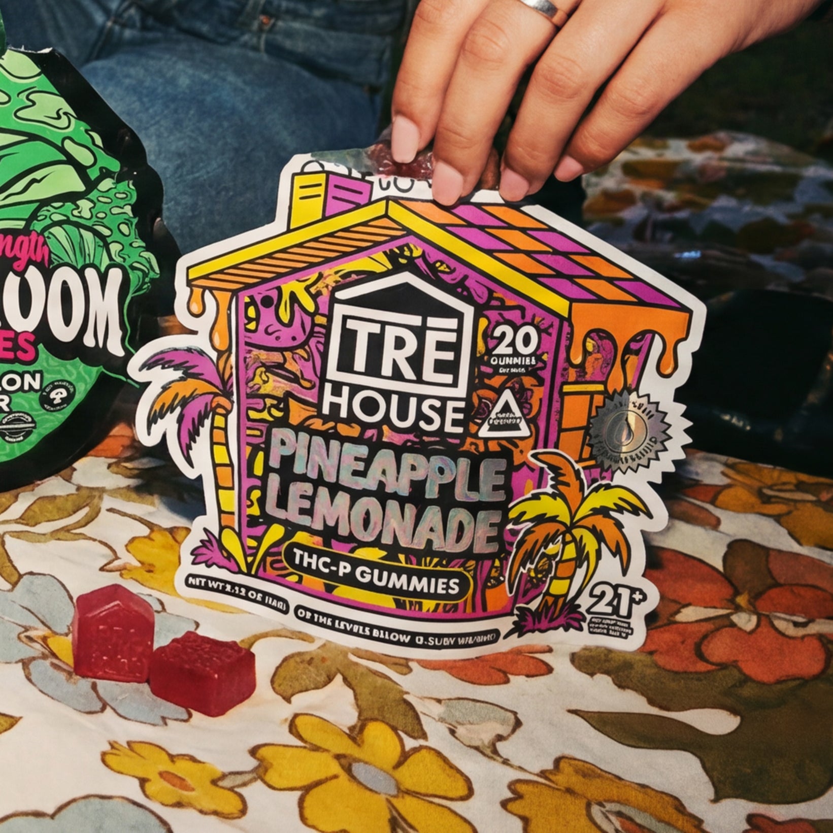 THC-P Gummies with HHC & Delta 8 THC